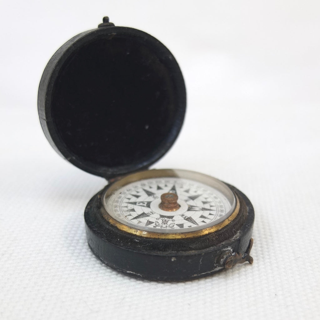 Francis Barker Leather Cased Pocket Compass (c.1875) – Compass Library