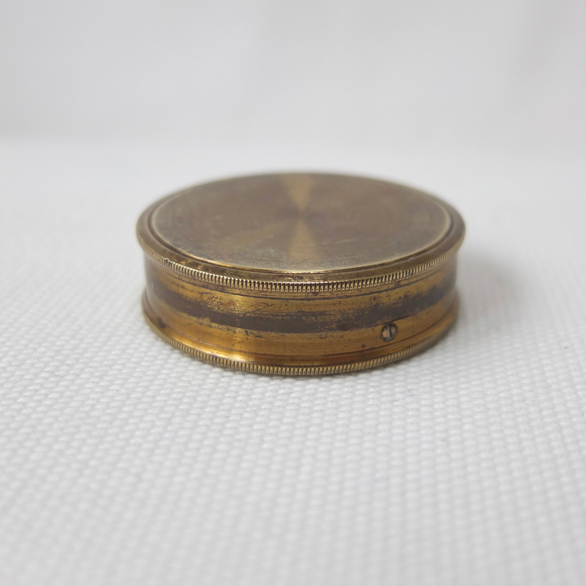 Ross & Co. Brass Box Pocket Compass – Compass Library